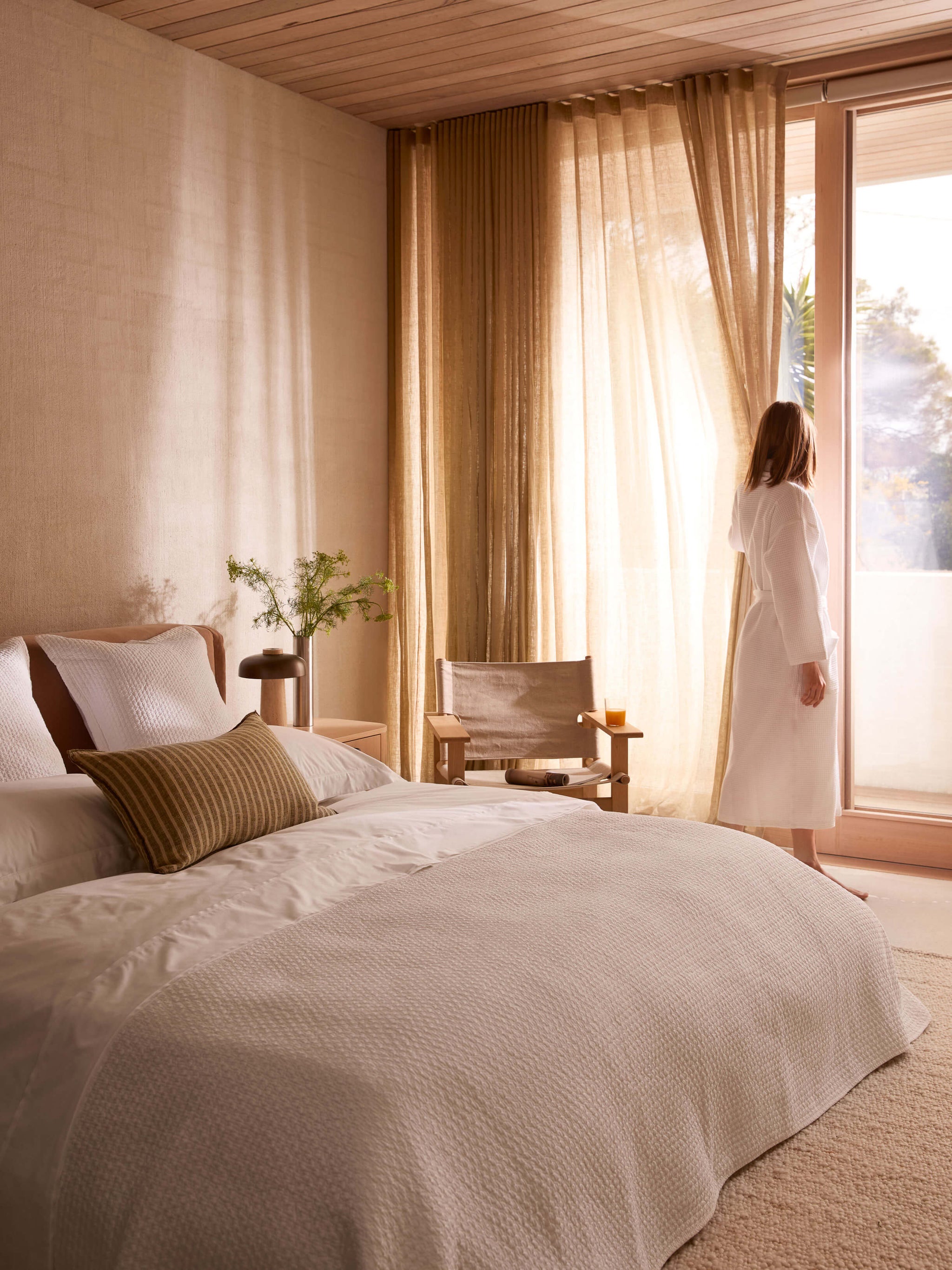 Buy Luxury Pure Cotton White Quilts Online
