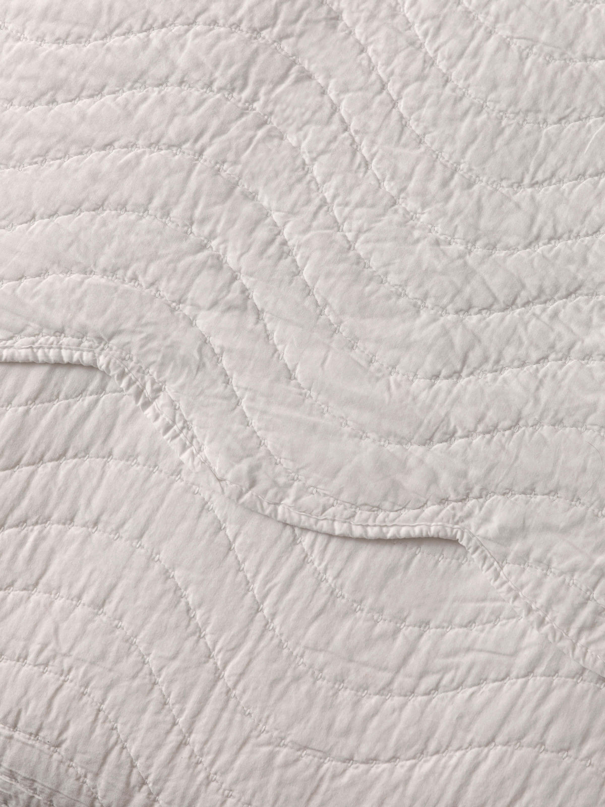 L&M Home: Buy Luxury Quilts & Bed Linen Online - Coco